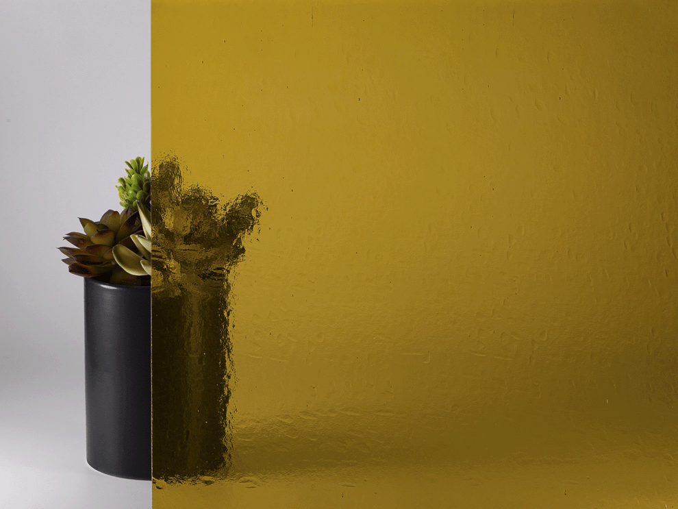 Wissmach Medium Dark Amber Seedy – Architectural Glass
